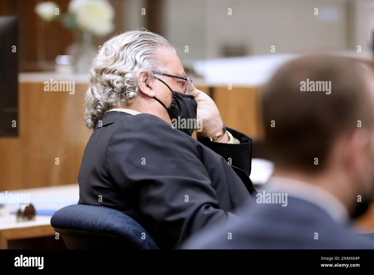 Defense attorney David Chesnoff listens while defendant Robert Durst ...