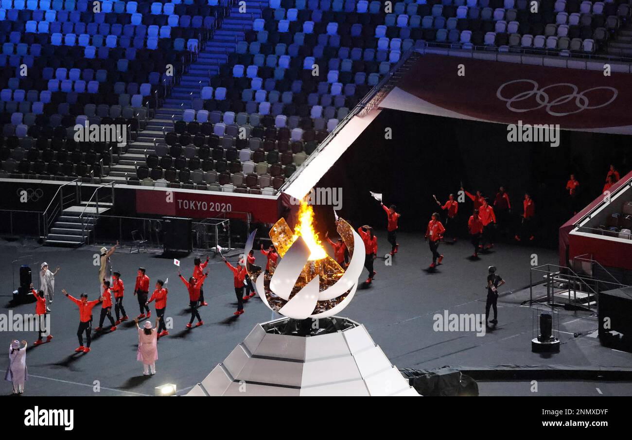 The closing ceremony of the Tokyo 2020 Olympic Games is held at ...