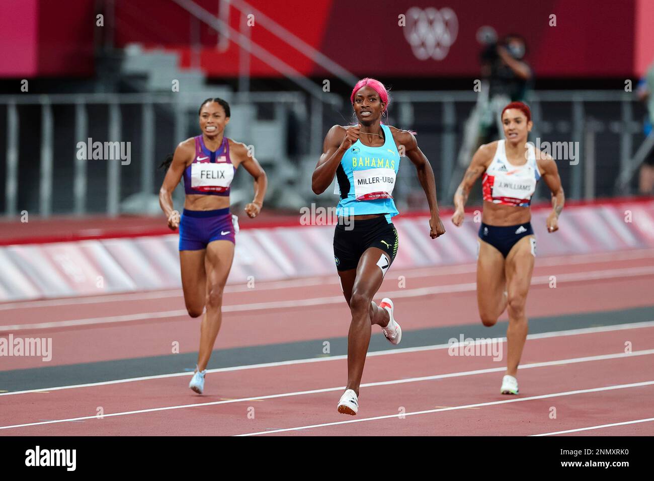 TOKYO, JAPAN - AUGUST 06: Shaunae Miller-Uibo of Team Bahamas in action ...