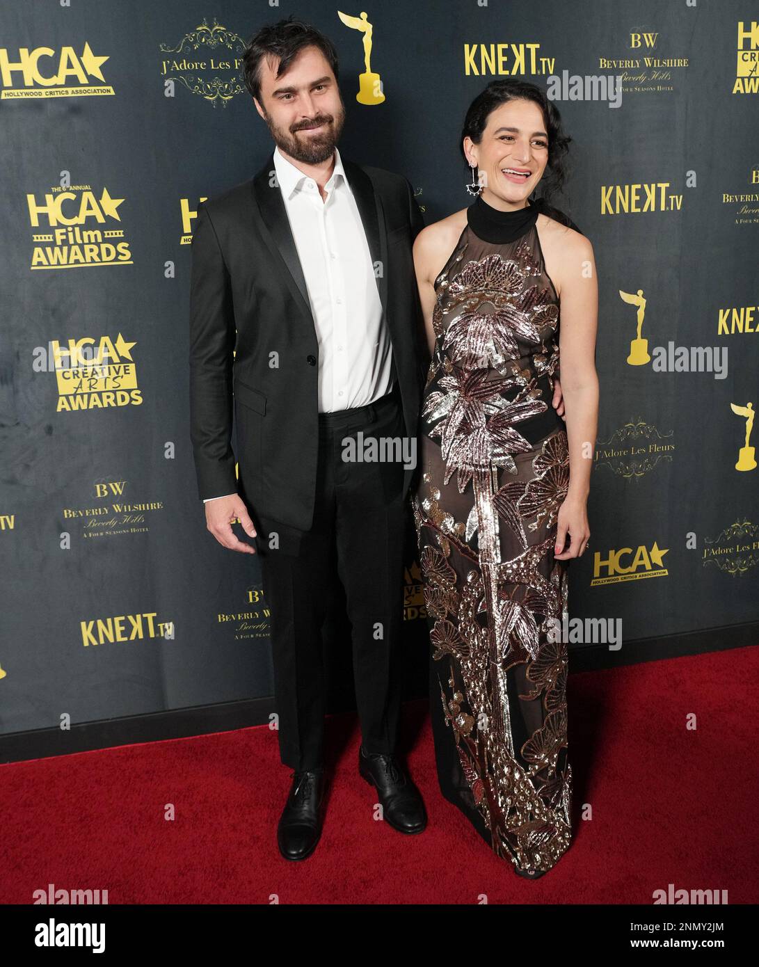 Los Angeles, USA. 24th Feb, 2023. (L-R) Ben Shattuck and Jenny Slate at ...