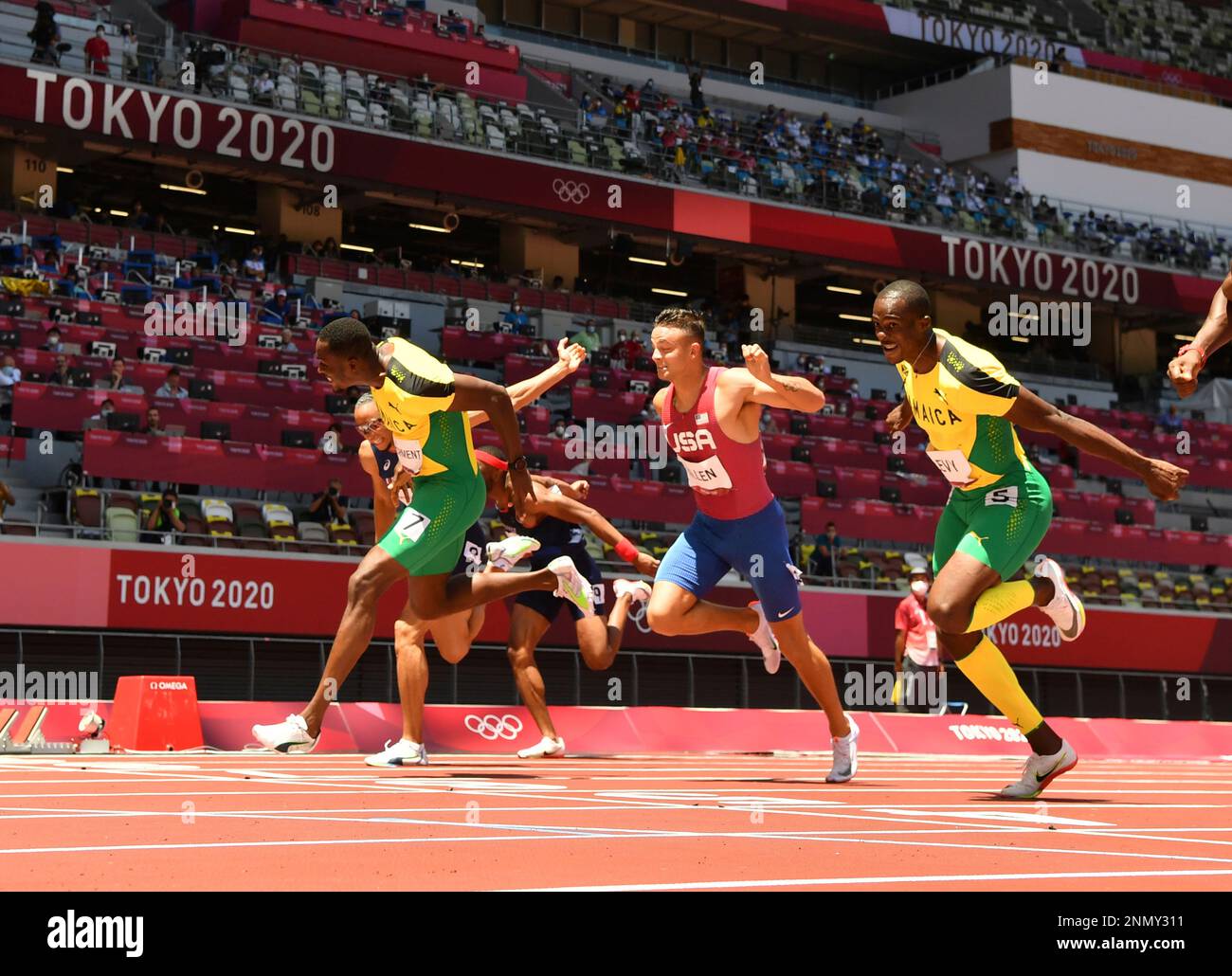 PARCHMENT Hansle (L, 7) of Jamaica crosses the finish line during the ...