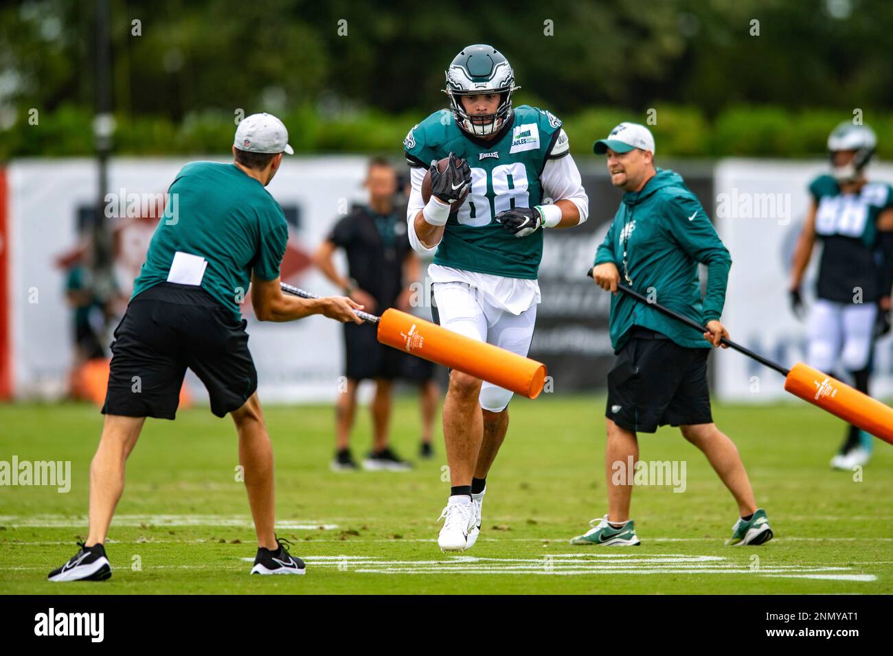 PHILADELPHIA, PA - AUGUST 03: Philadelphia Eagles tight end Dallas ...