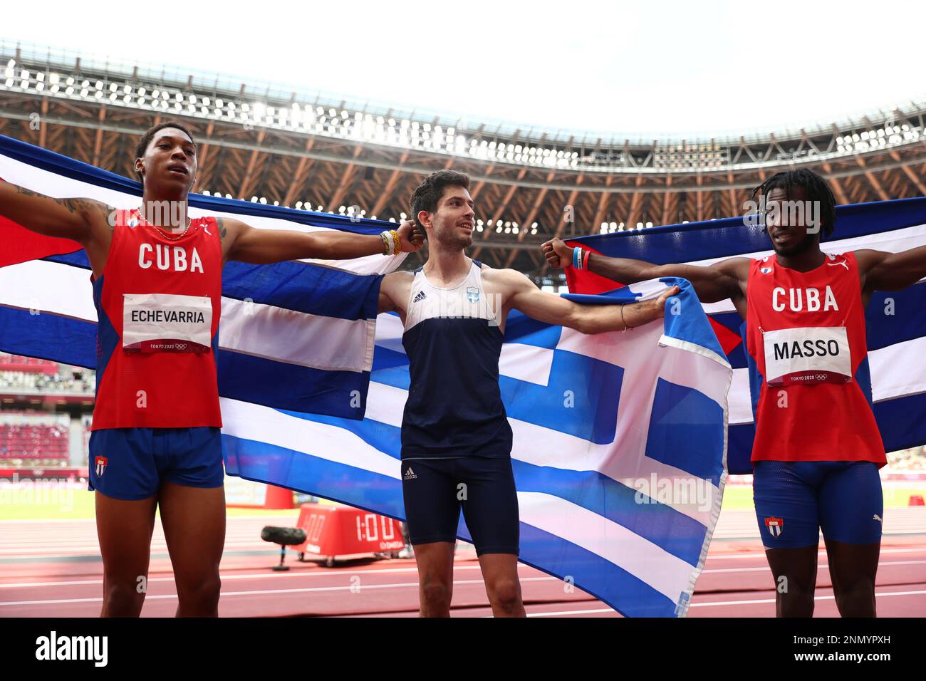 (L to R)Cuba's ECHEVARRIA Juan Miguel, silver, Greece's TENTOGLOU ...