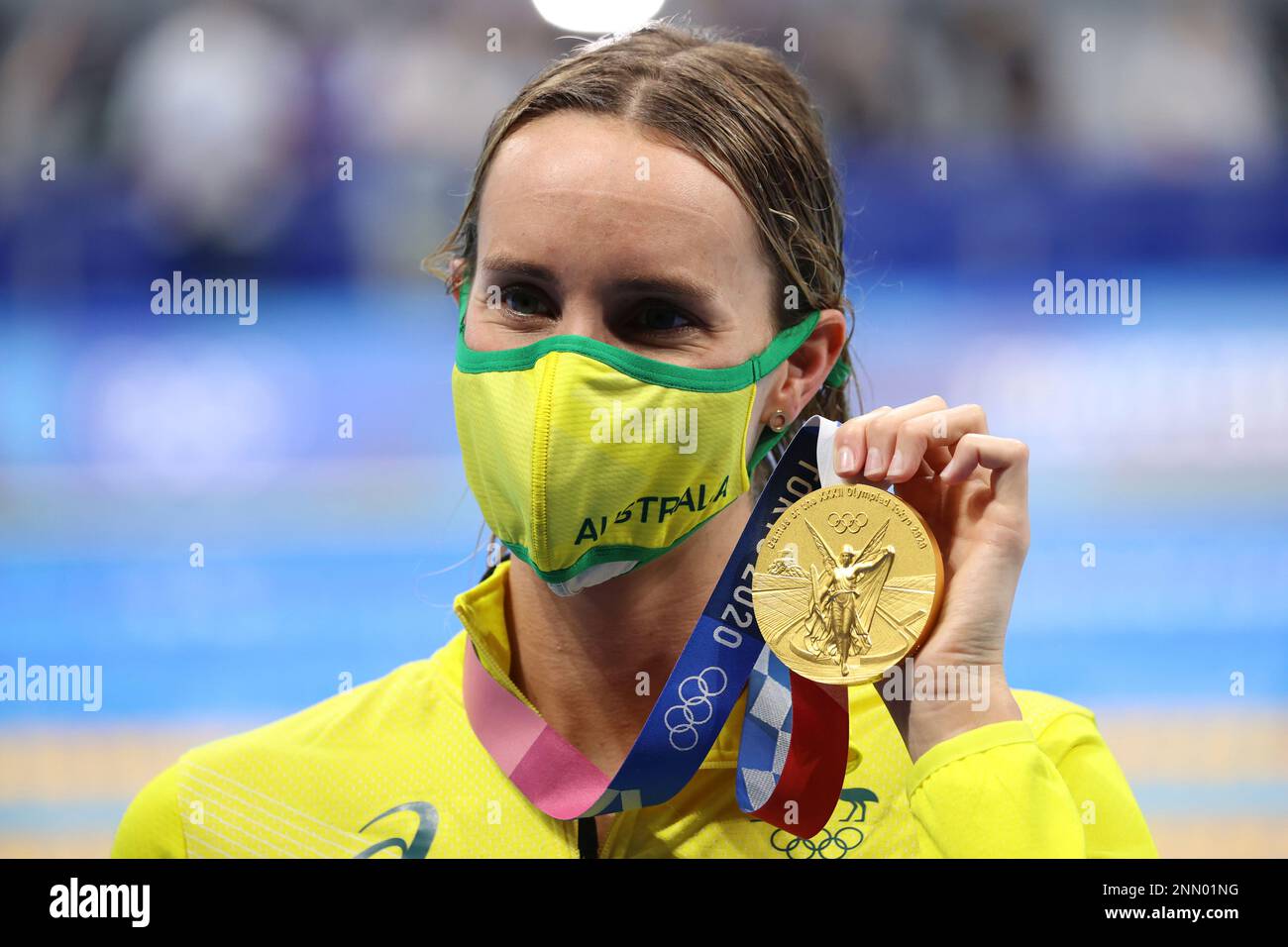 Australian McKEON Emma shows her gold medal during the awarding ...