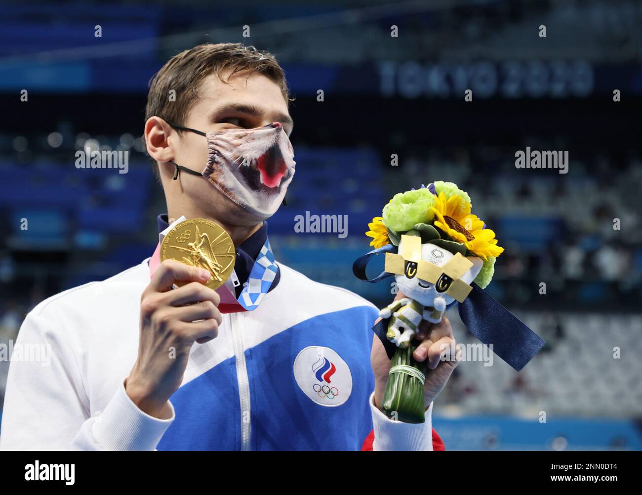 ROC's RYLOV Evgeny poses for photo after winning the men's 200m ...
