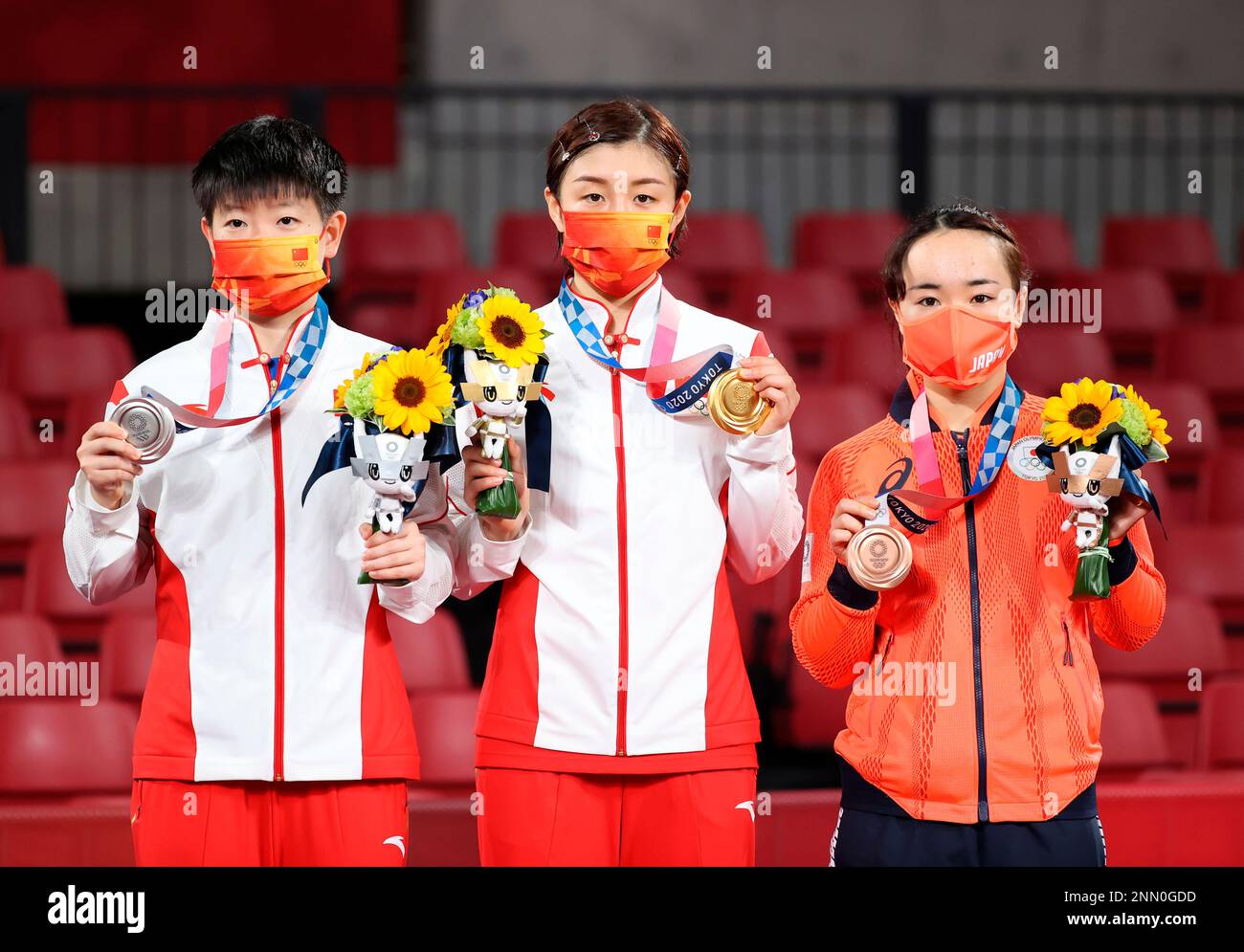(L to R) China's SUN Yingsha , silver, CHEN Meng, gold, and Japan's ITO ...