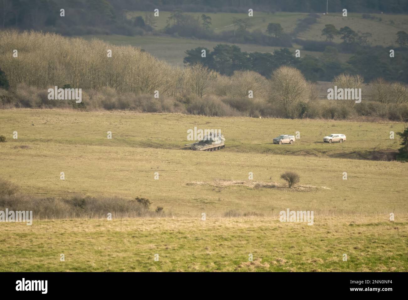 a British army military AS90 (AS-90 Braveheart Gun Equipment 155mm L131 ...