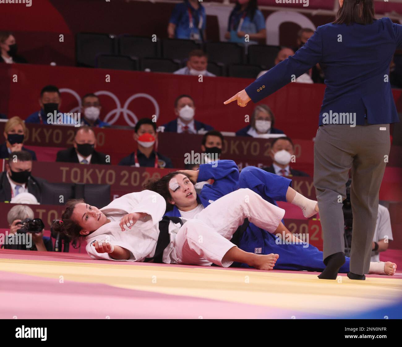 Croatia's MATIC Barbara (white) and ROC's TAIMAZOVA Madina reacts after ...