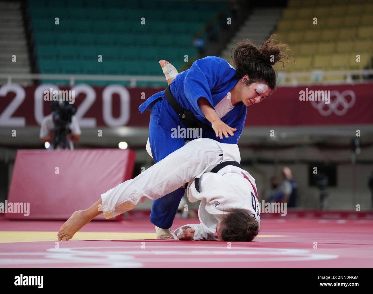 Croatia's MATIC Barbara (white) and ROC's TAIMAZOVA Madina compete in ...