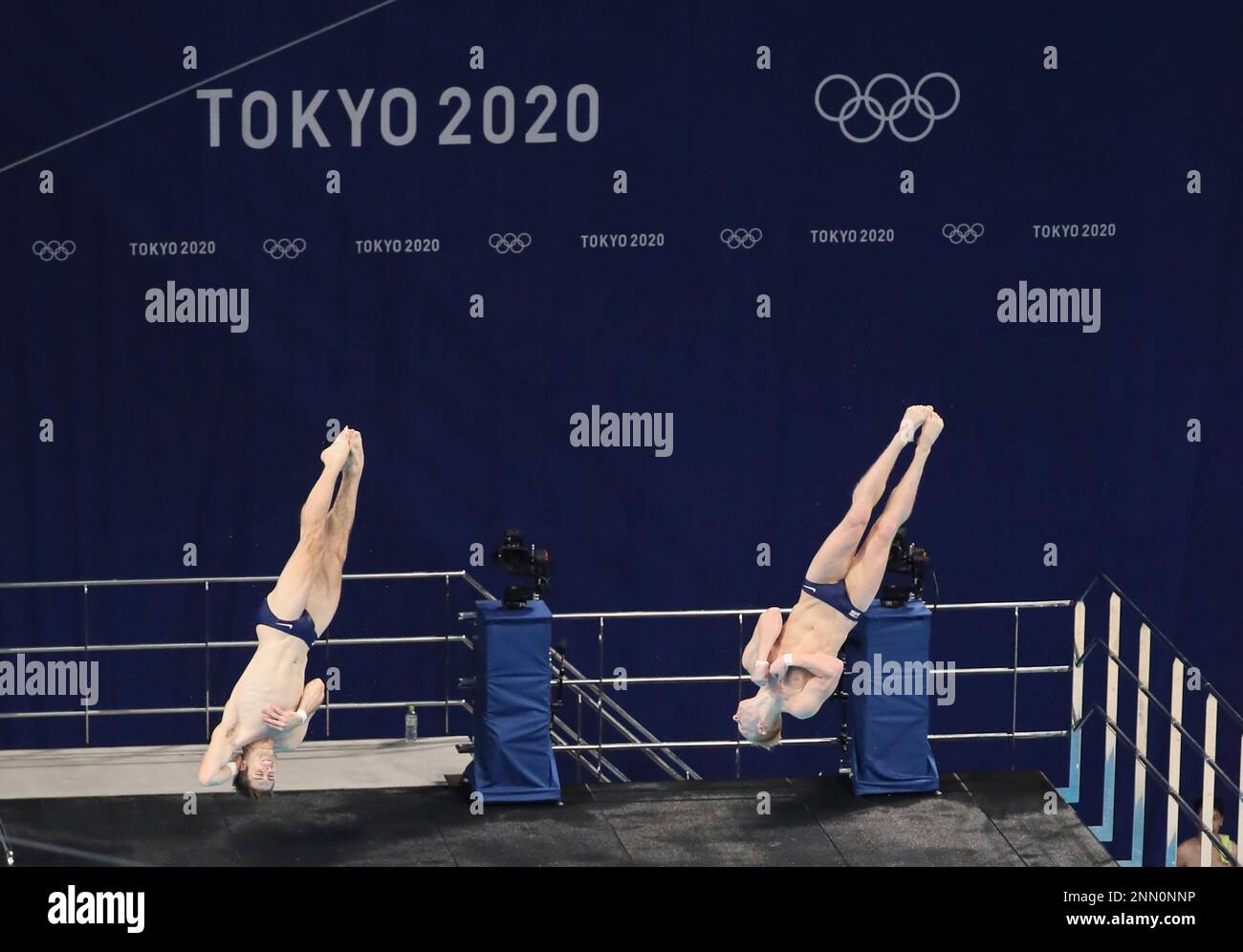 USA's CAPOBIANCO Andrew and HIXON Michael perform during Men's ...