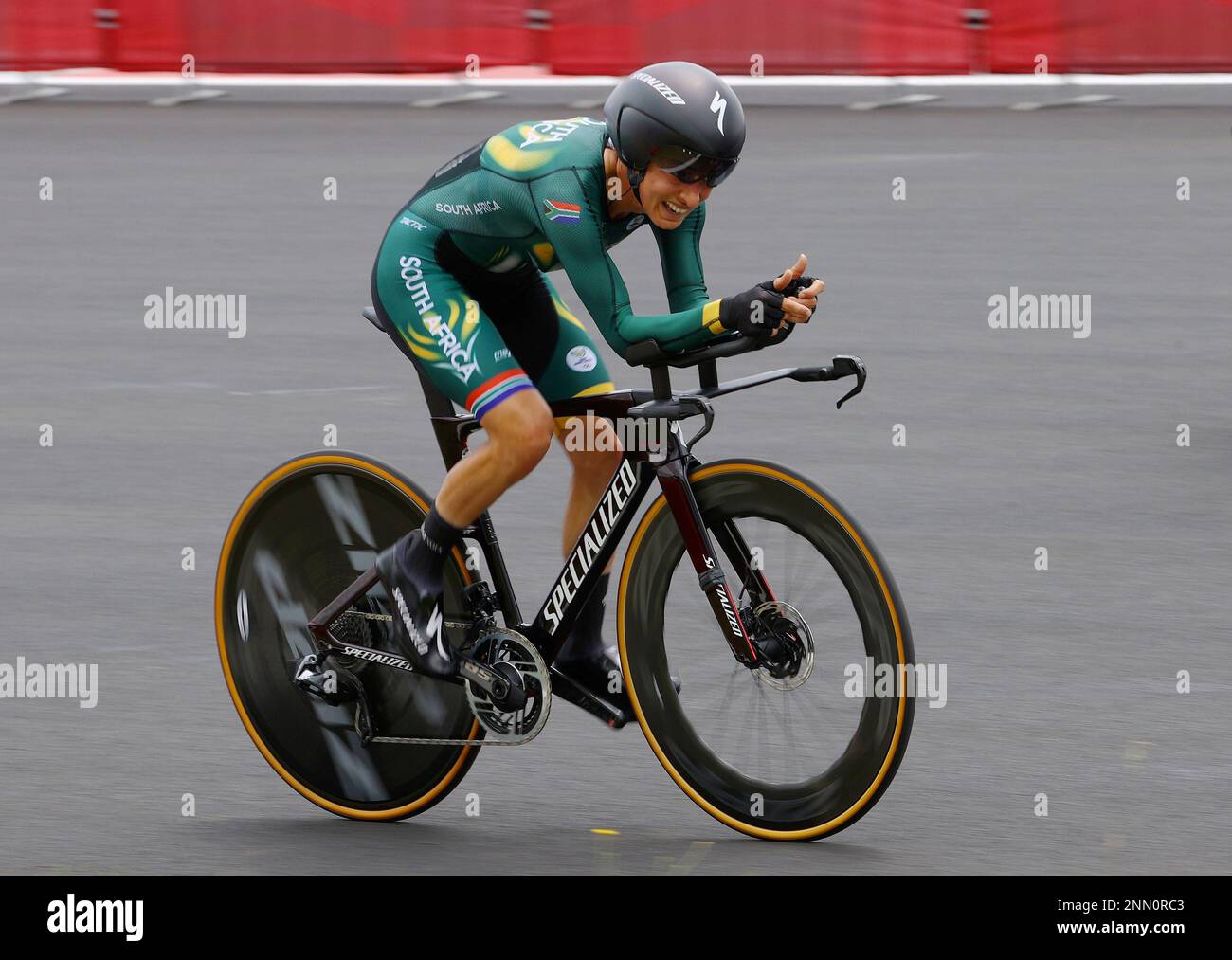 Ashleigh Moolman-Pasio of South Africa competes during the women's ...