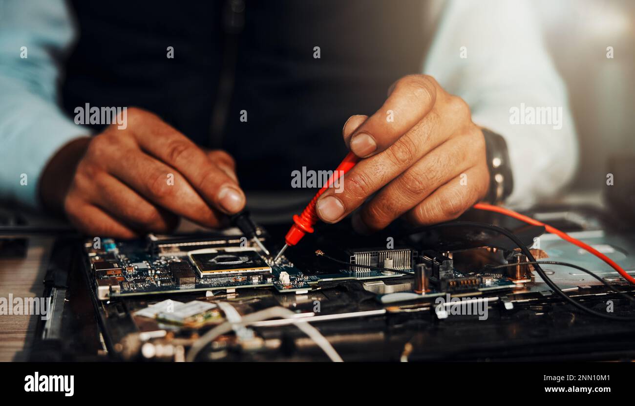 Chip soldering man hands hi-res stock photography and images - Alamy