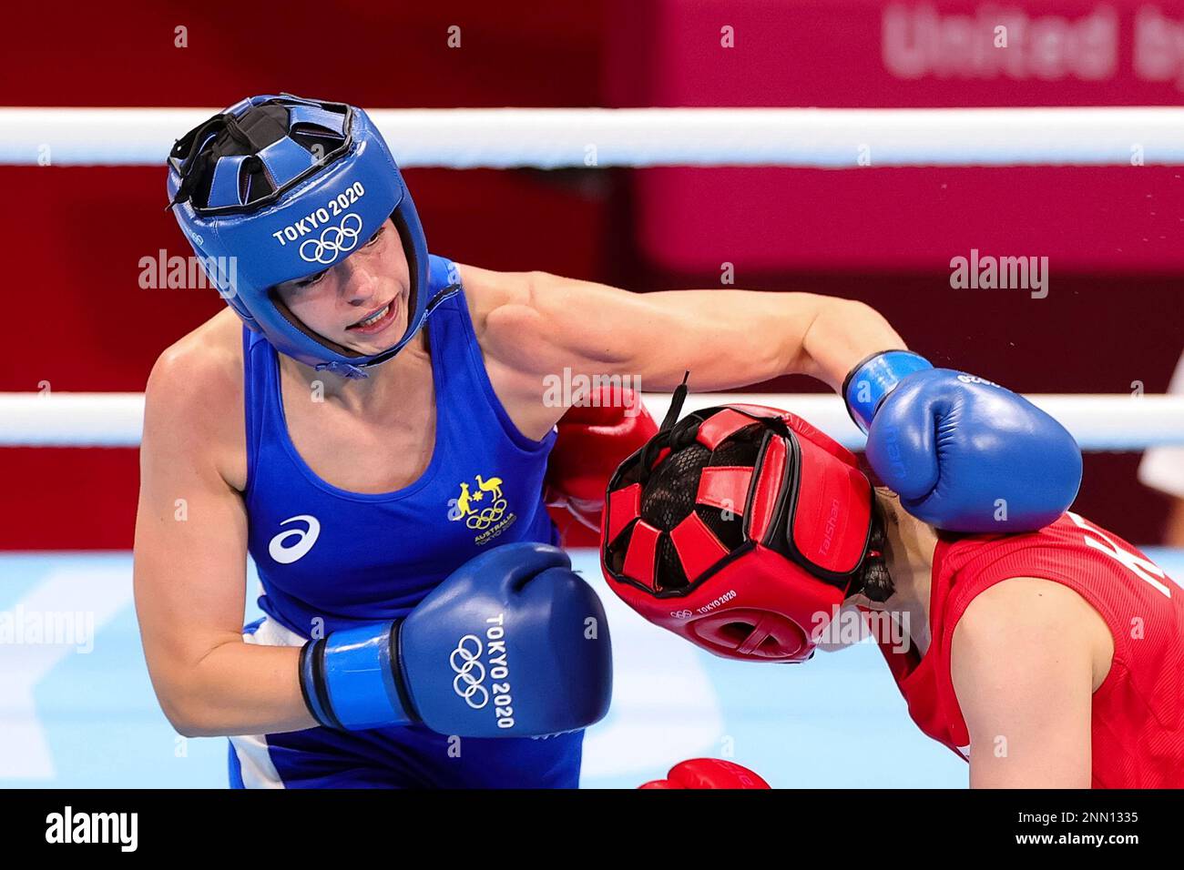 TOKYO, JAPAN - JULY 26: Sky Nicolson of Australia throws a punch during ...