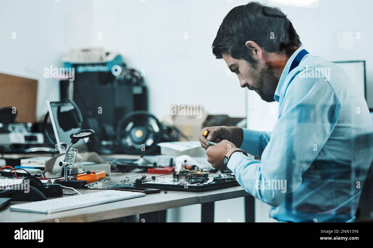 Information technology, motherboard hardware circuit and man repair ...