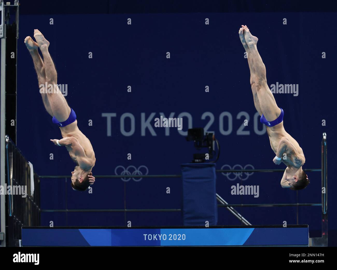 ROC's BONDAR Aleksandr and MINIBAEV Viktor perform in Diving Men's ...
