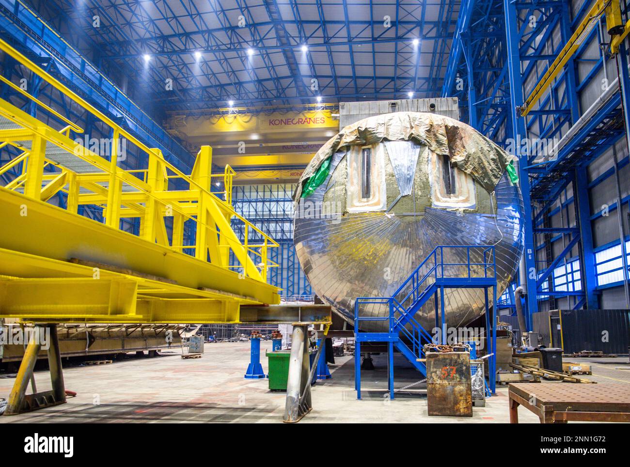 Rostock, Germany. 20th Feb, 2023. A huge LNG tank for installation in a ...
