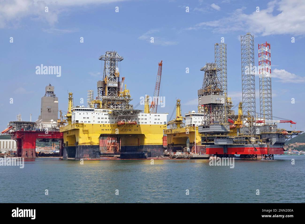 A view of offshore submersive platforms under construction in a ...