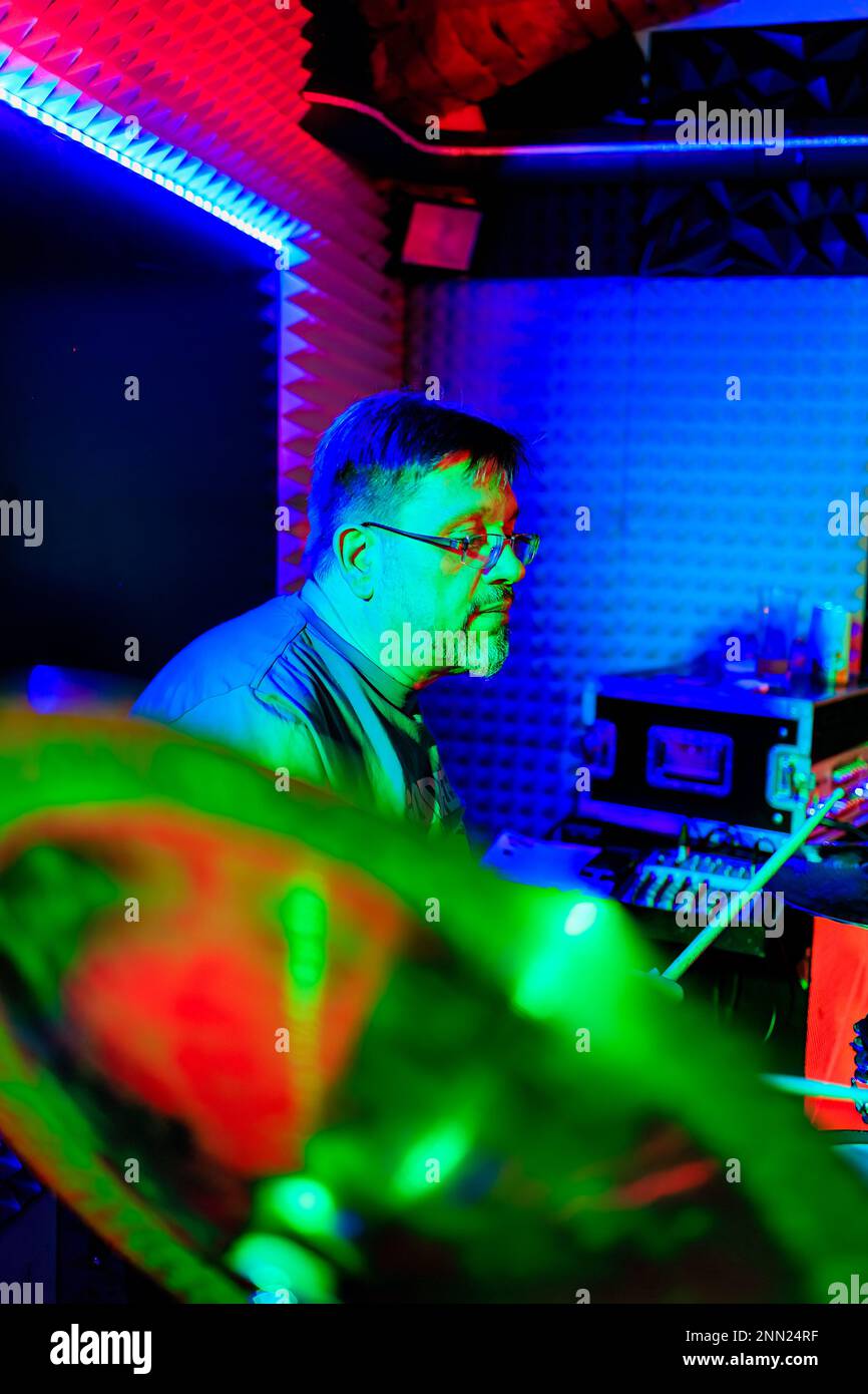 Rock concert, silhouettes , band crew people singers guitars Stock ...