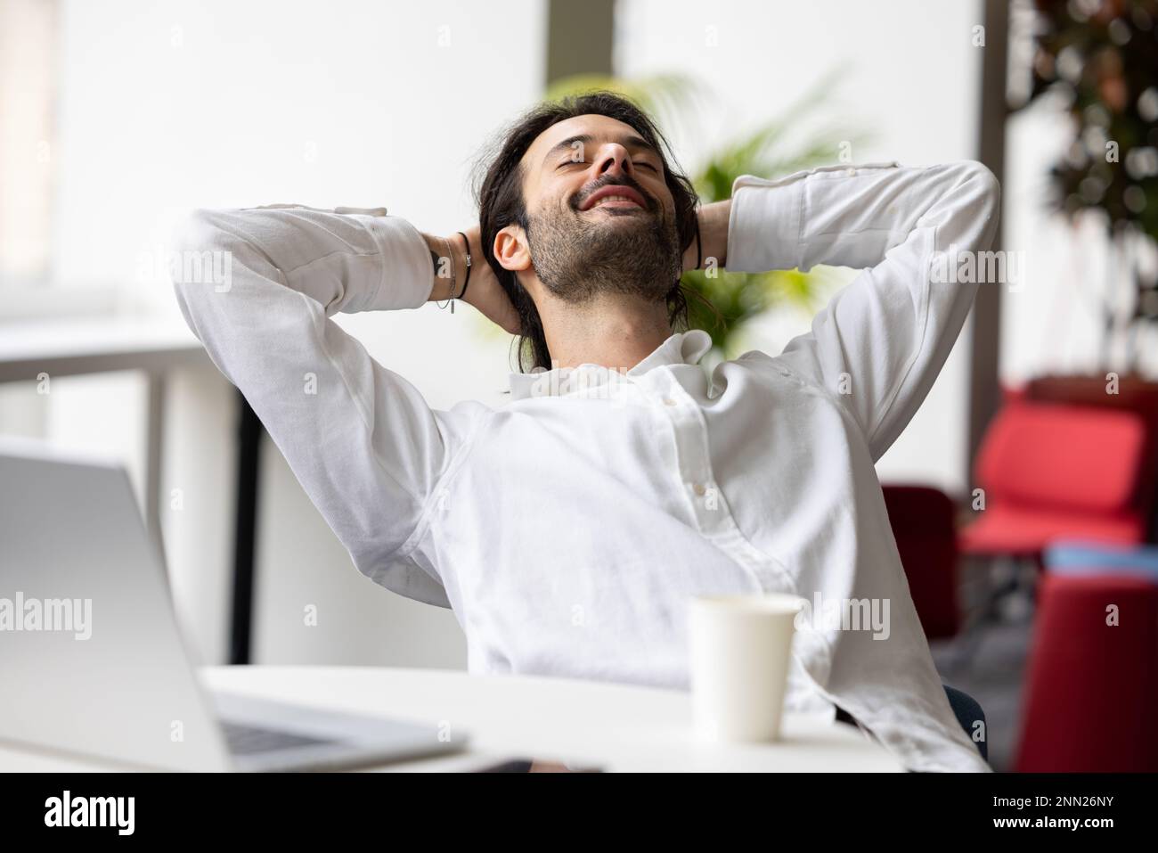 Office worker desk relaxing hi-res stock photography and images - Alamy