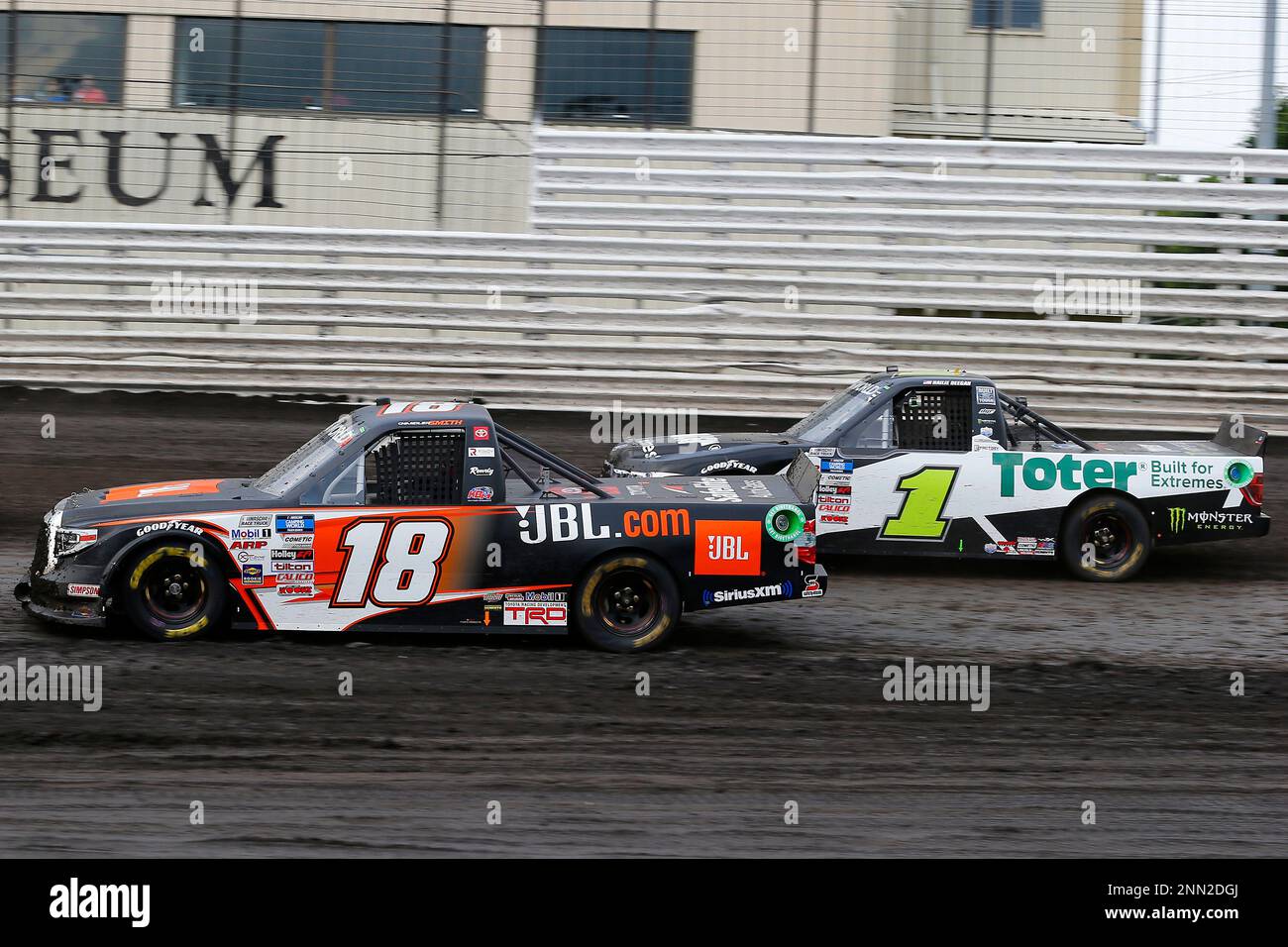 #18: Chandler Smith, Kyle Busch Motorsports, Toyota Tundra JBL, #1 ...