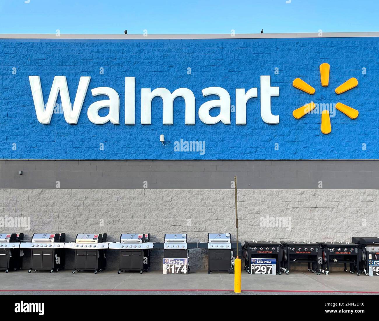 Photo by: BBB/STAR MAX/IPX 2021 7/16/21 A Walmart store is seen in ...