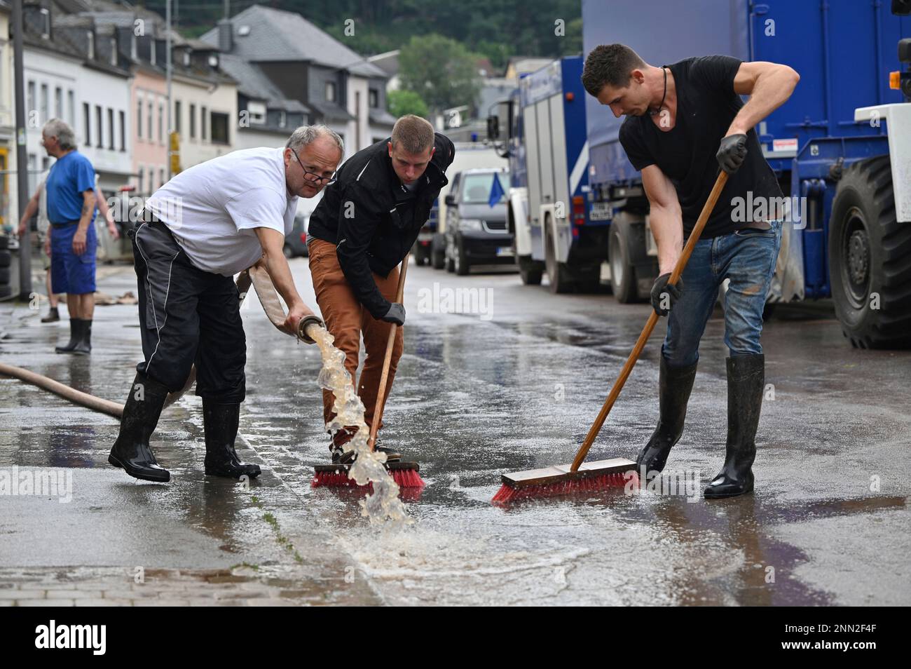 People are cleaning up the damage in Kordel, Germany, Friday, July 16 ...