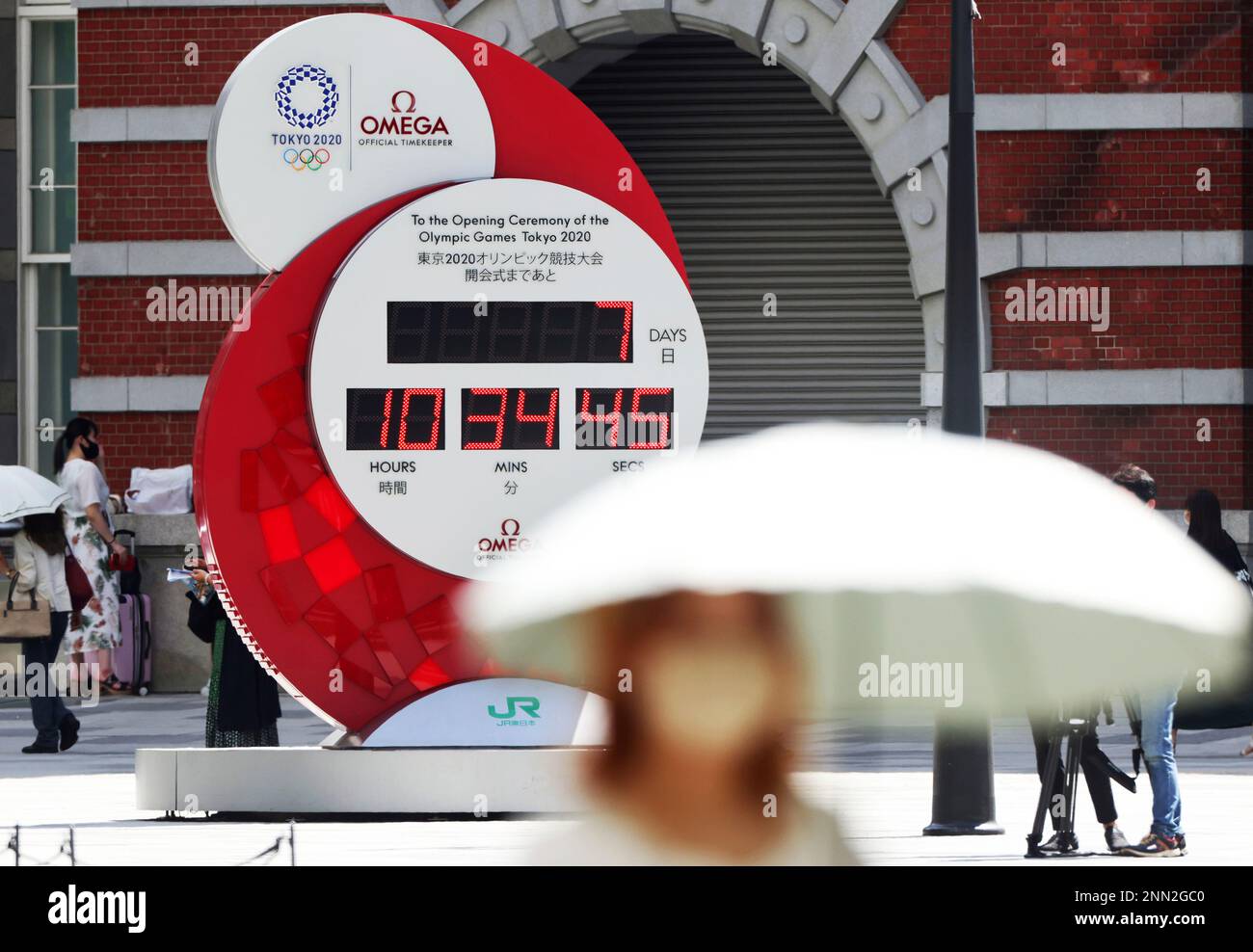 The countdown clock shows that there are only 7 days left until the ...