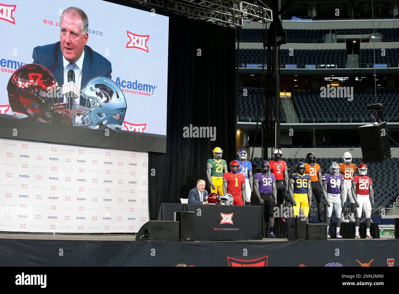 Kansas State head coach Chris Klieman speaks during NCAA college ...