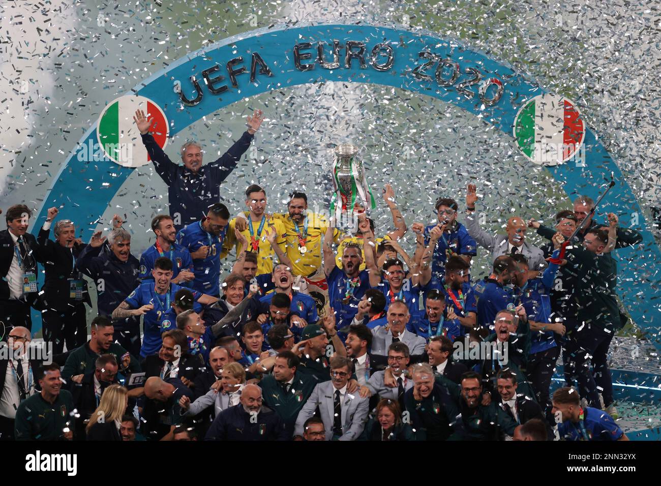 Italian team celebrates with the trophy after the Euro 2020 soccer ...