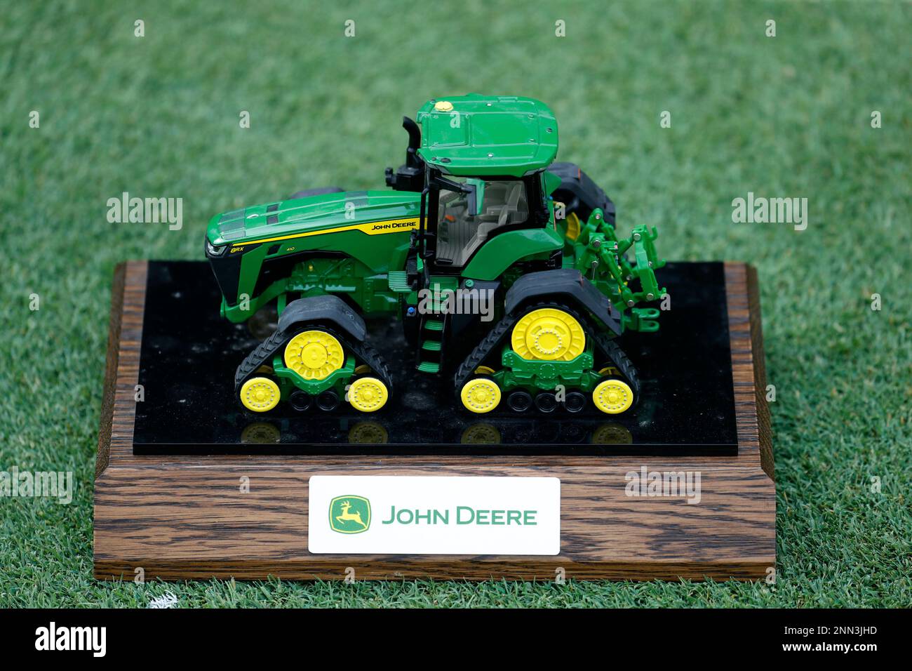 Tee Markers John Deere Classic