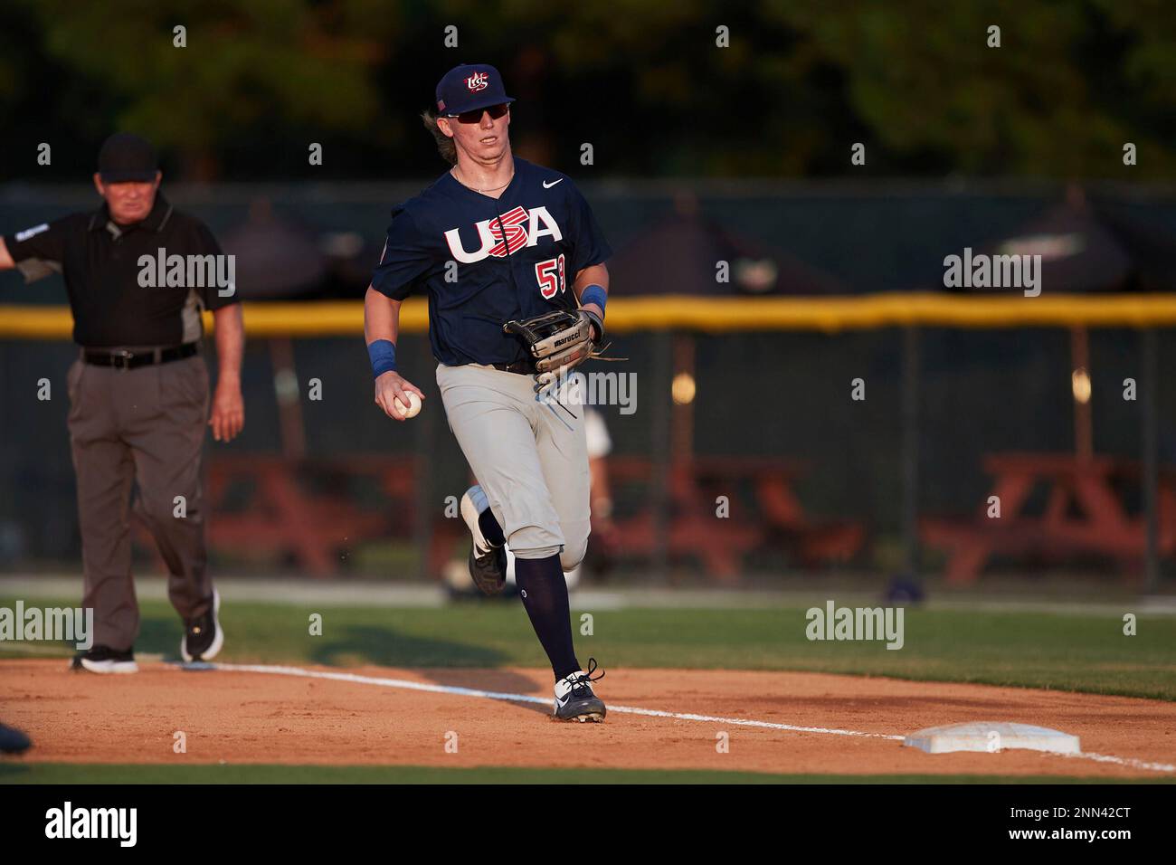 Team Stripes first baseman Ethan Long (59) (Arizona State) makes the ...