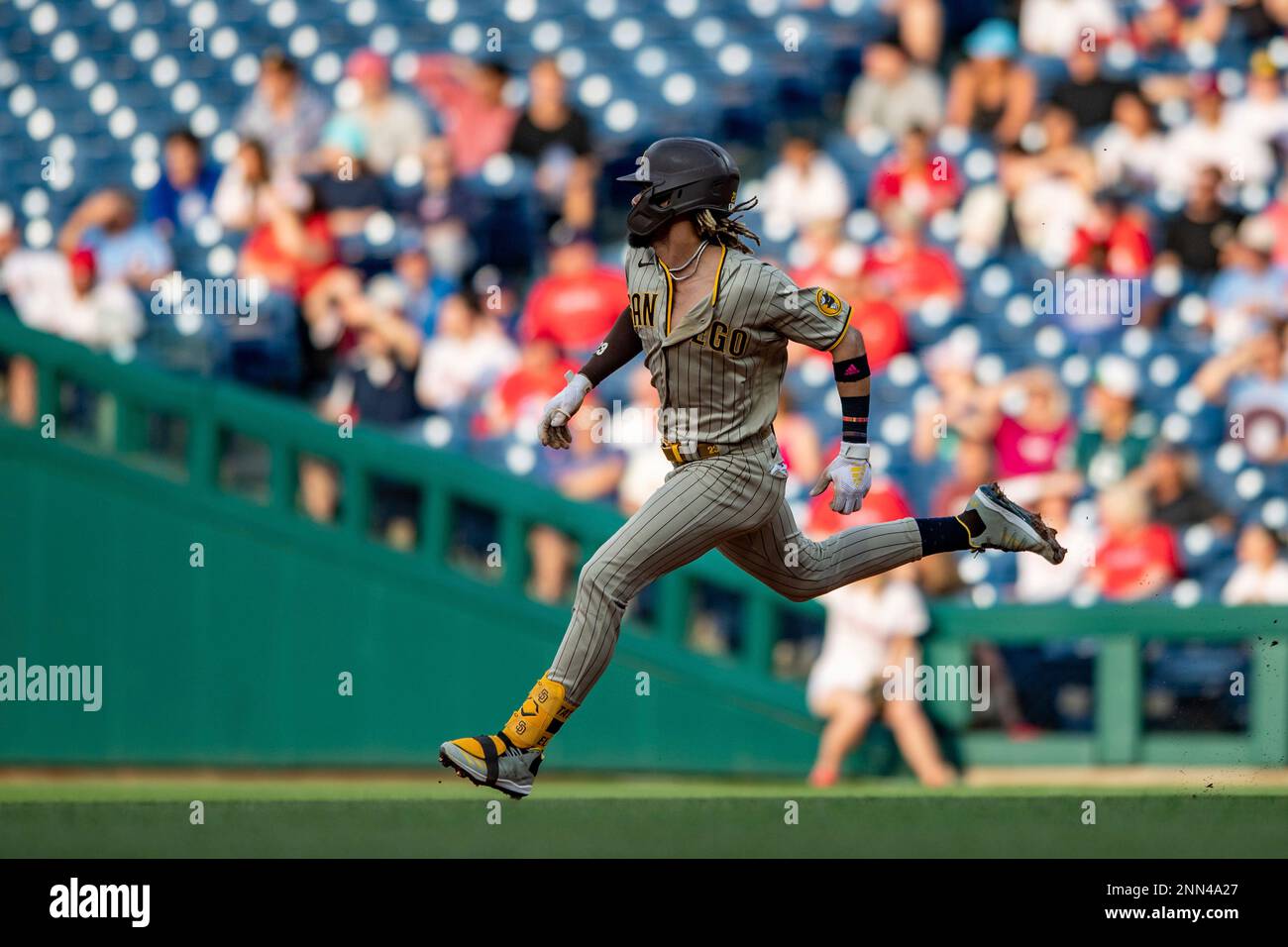 PHILADELPHIA, PA - JULY 02: San Diego Padres shortstop Fernando Tatis ...