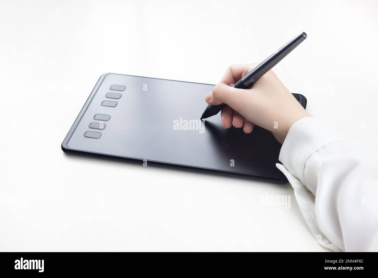 Female hand writing hi-res stock photography and images - Alamy