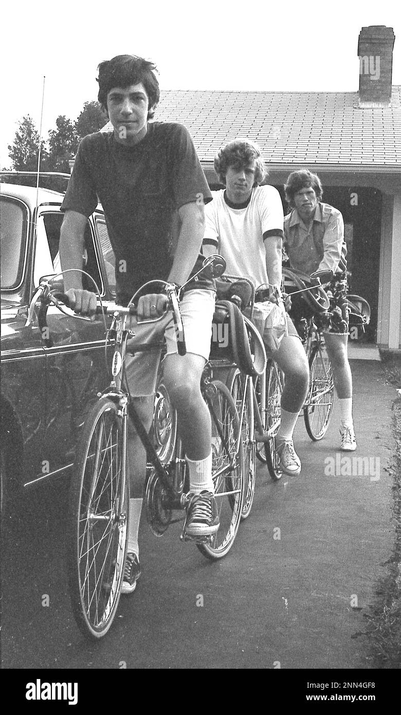 In this 1971 Free Lance-Star photograph, Gary Klotz, left, S.M. Newman ...
