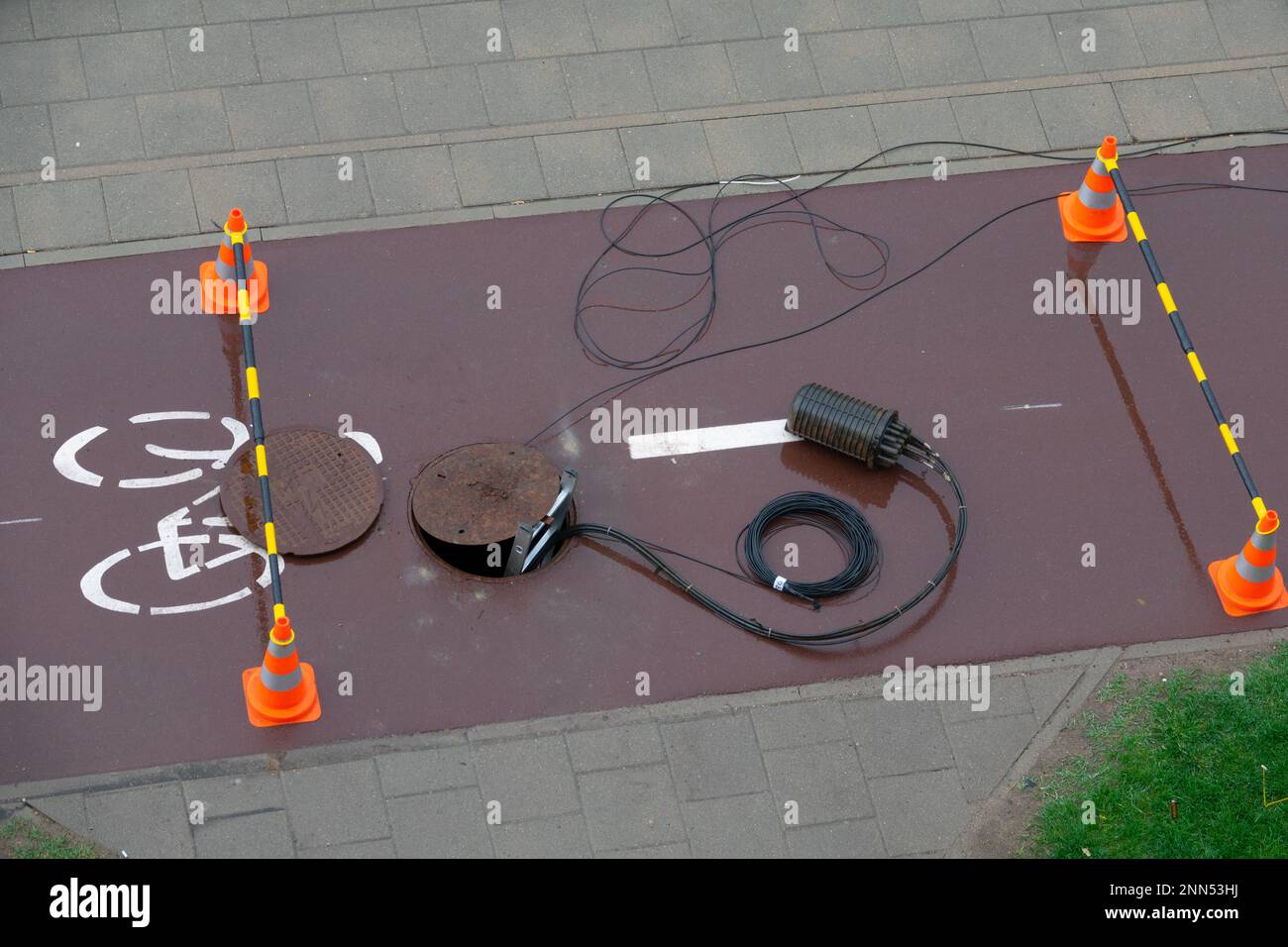 Fencing during work in the hatch Stock Photo - Alamy