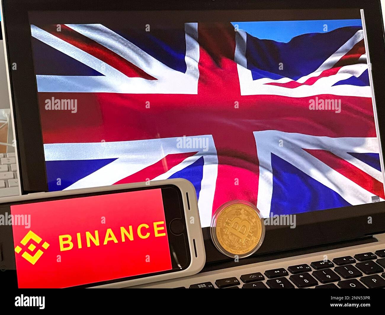Photo by: STRF/STAR MAX/IPx 2021 6/28/21 Binance gets banned by UK ...