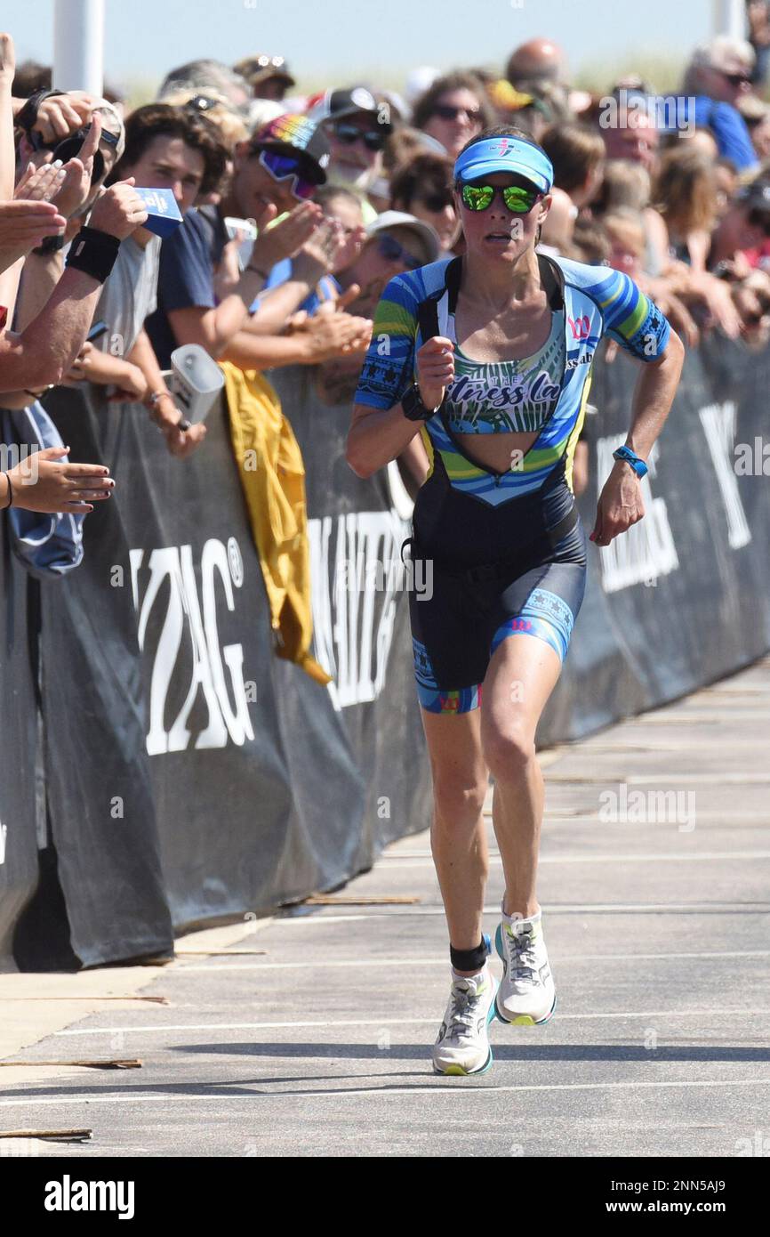 Anne Clinton finishes first overall in the women's division of the ...