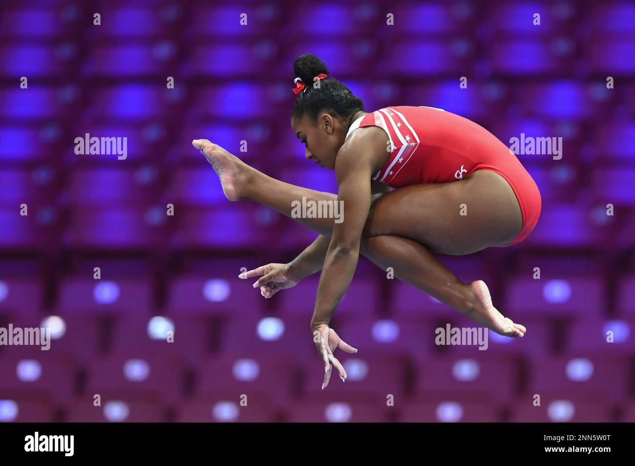 June 23, 2021, St. Louis, Missouri, US: JORDAN CHILES practices on the ...