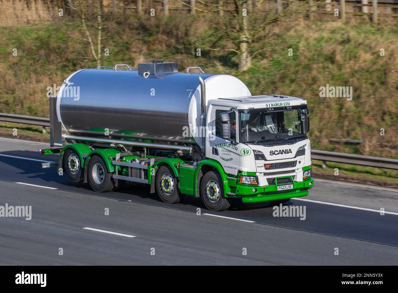 SJ Bargh Group, Lancaster, Lancashire. 2023 SCANIA P410 rear wheel-lift ...