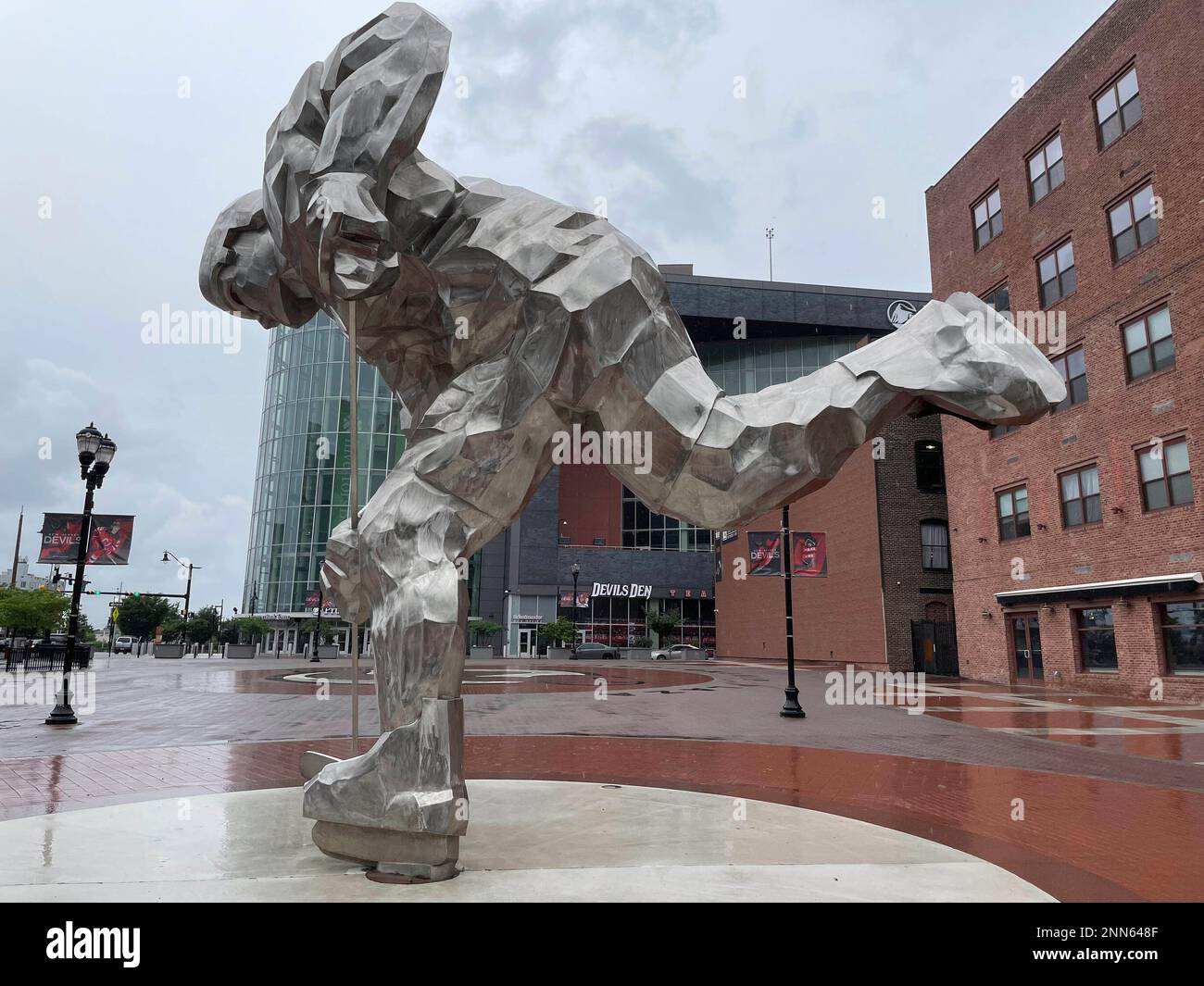 Photo by: STRF/STAR MAX/IPx 2021 6/22/21 "The Iron Man", a 22-foot-tall ...