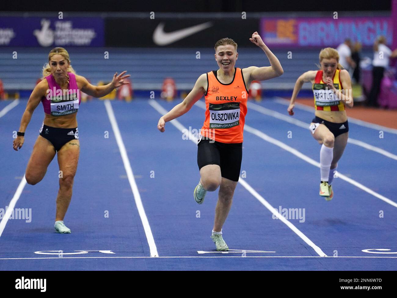 Faye Olszowka wins the Women's Para 60m during the Birmingham World ...