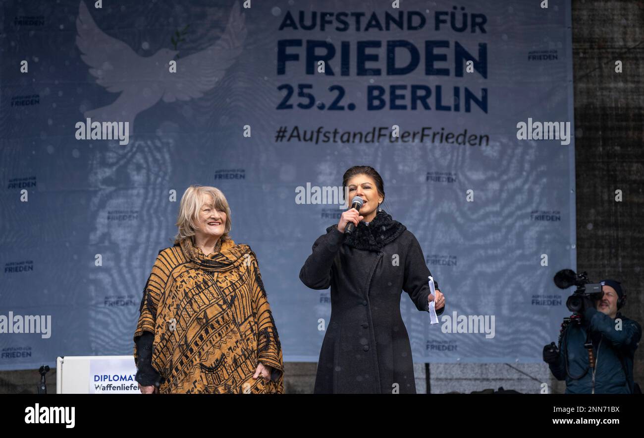 Berlin, Germany. 25th Feb, 2023. Alice Schwarzer (l), women's rights ...