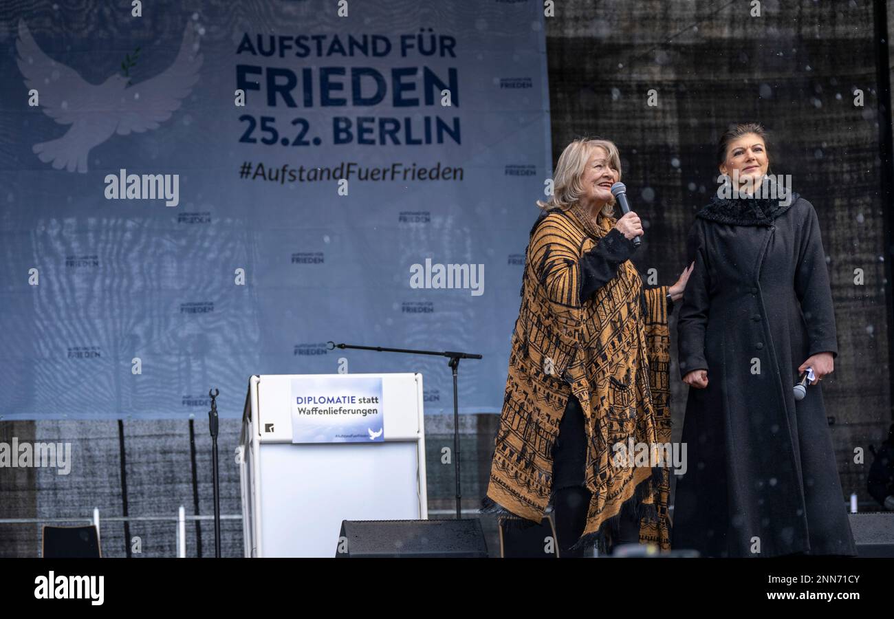 Berlin, Germany. 25th Feb, 2023. Alice Schwarzer (l), women's rights ...