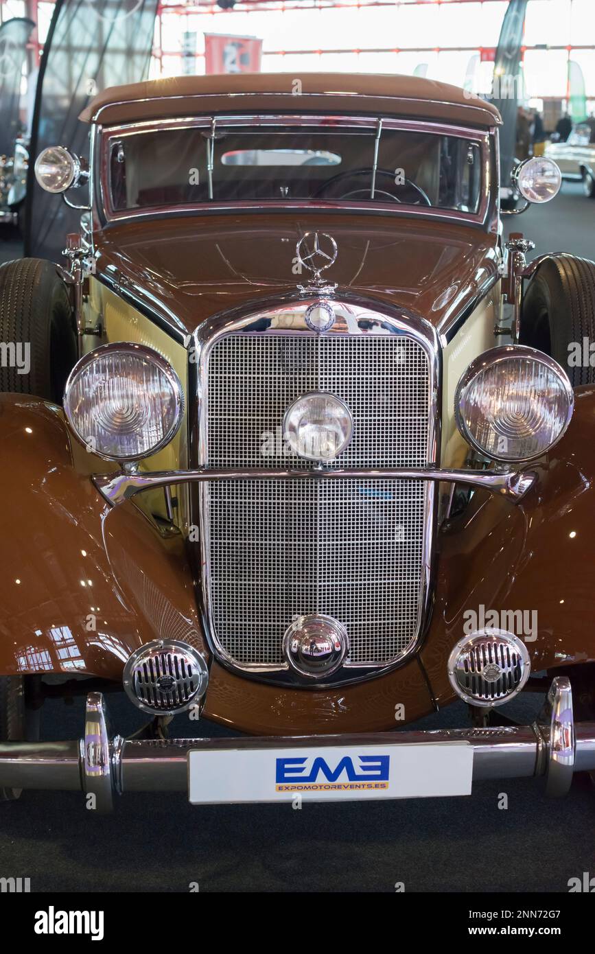 Front view of a brown Mercedes Benz the ClassicMadrid exhibition of ...