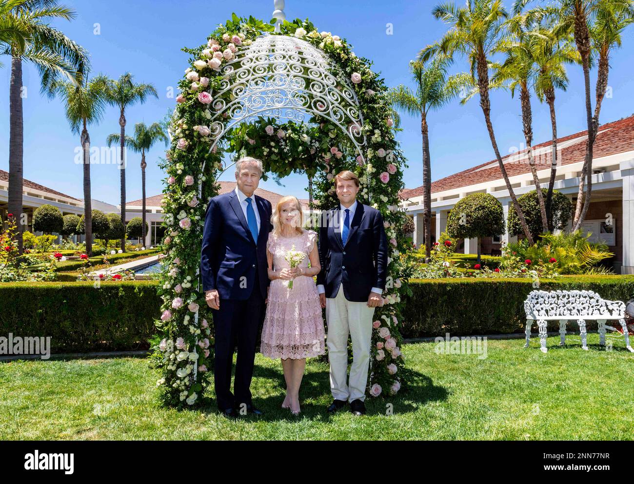 Edward Cox, left, and his wife, Patricia Nixon Cox, daughter of the ...
