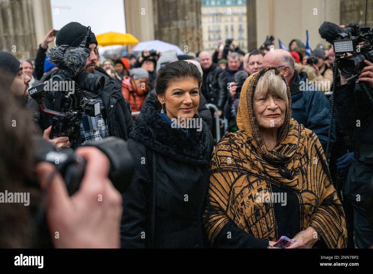 Sahra wagenknecht rally hi-res stock photography and images - Alamy