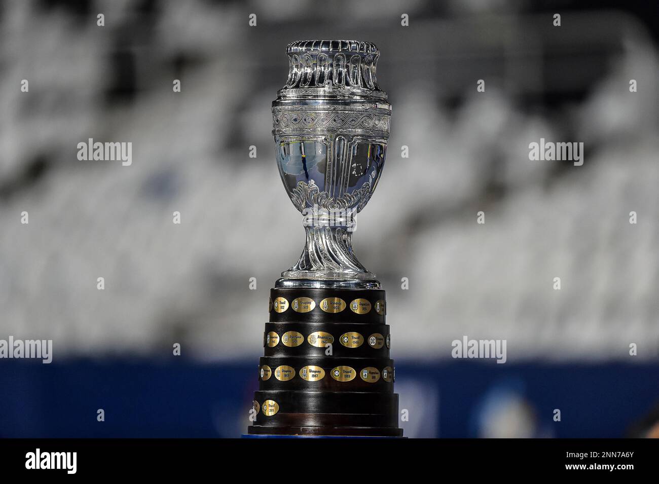 RJ - Rio de Janeiro - 06/14/2021 - COPA AMERICA 2021, ARGENTINA X CHILE - Taca game seen before ...