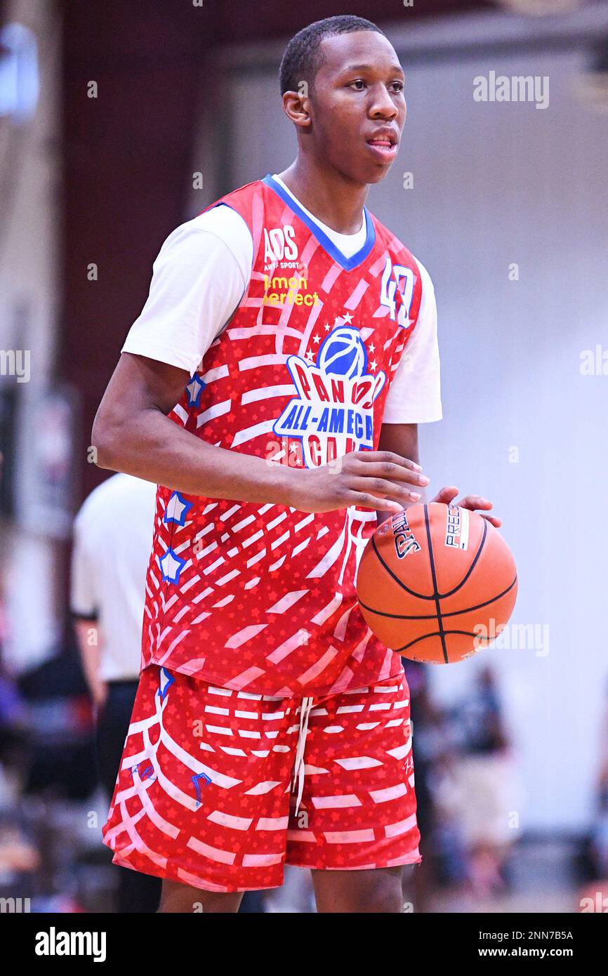 LAS VEGAS, NV - JUNE 07: Quadir Copeland looks on during the Pangos All ...