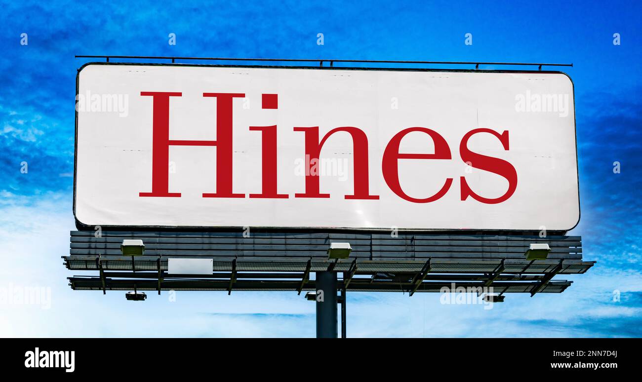 Hines real estate logo hi-res stock photography and images - Alamy