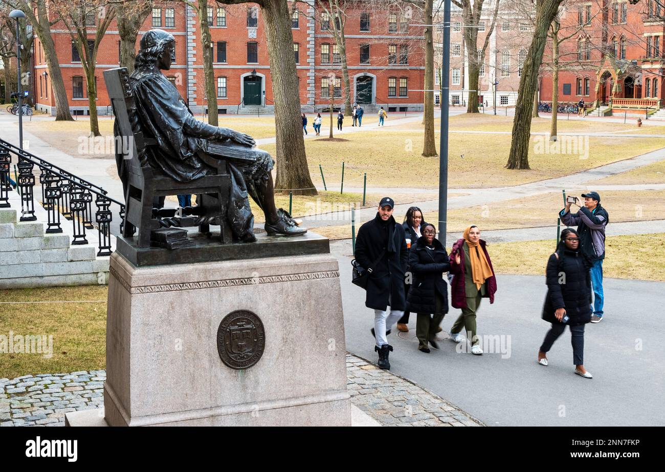The historic architecture of the famous Harvard University in Cambridge ...